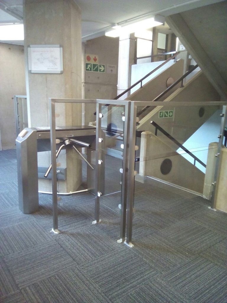 Securing UJ library - Turnstar